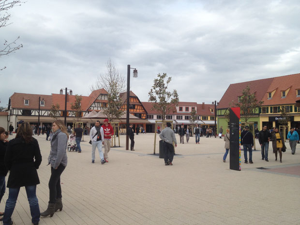 Roppenheim : le parc où les attractions sont des commerces - Rue89 ...