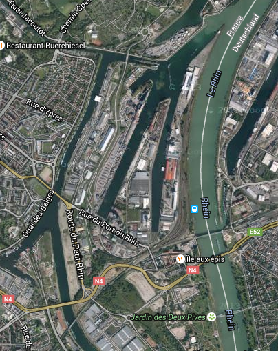 Comment le port de Strasbourg s'est installé sur le Rhin