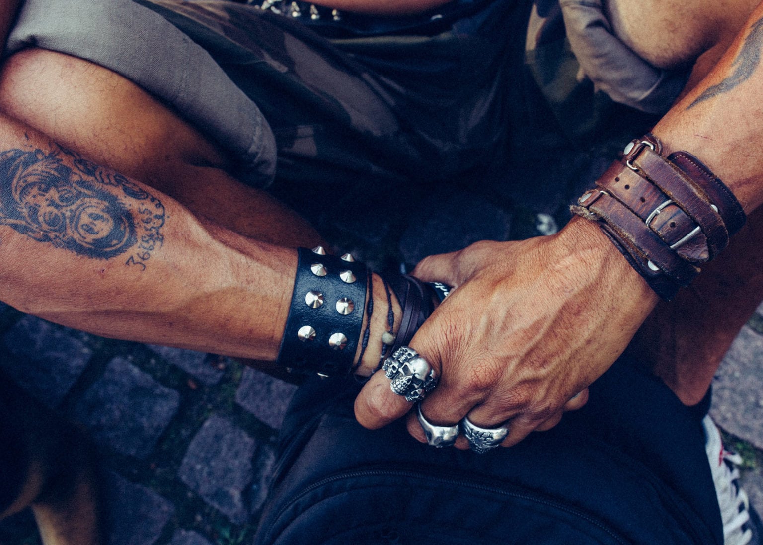 Avec les punks à chien de Strasbourg, en quête de liberté