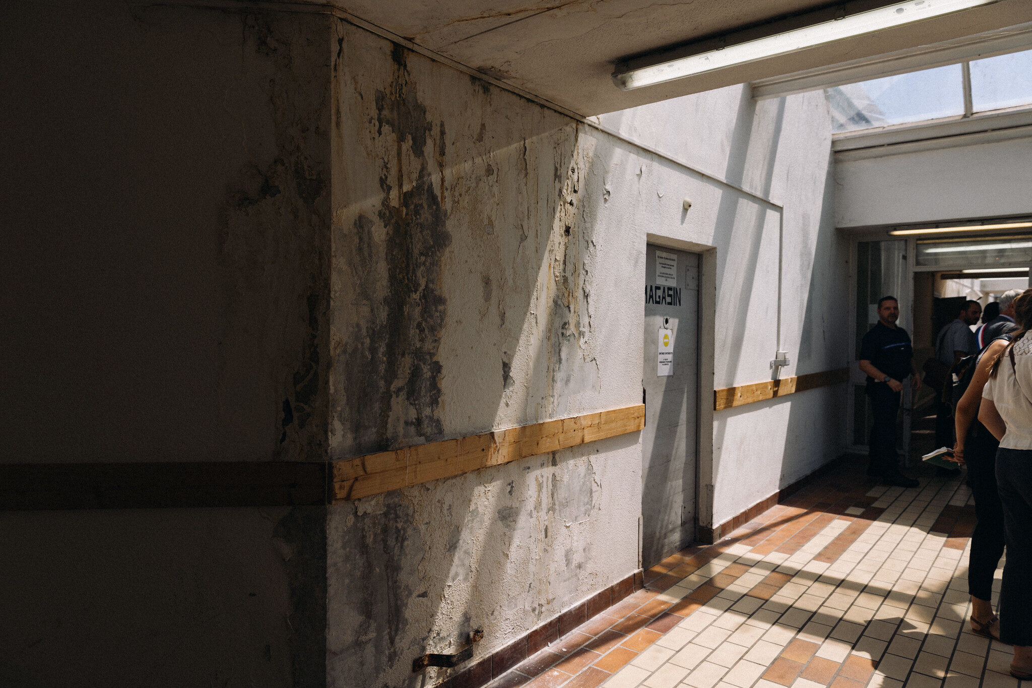 À la prison de Strasbourg, les détenus en surnombre, le personnel en ...